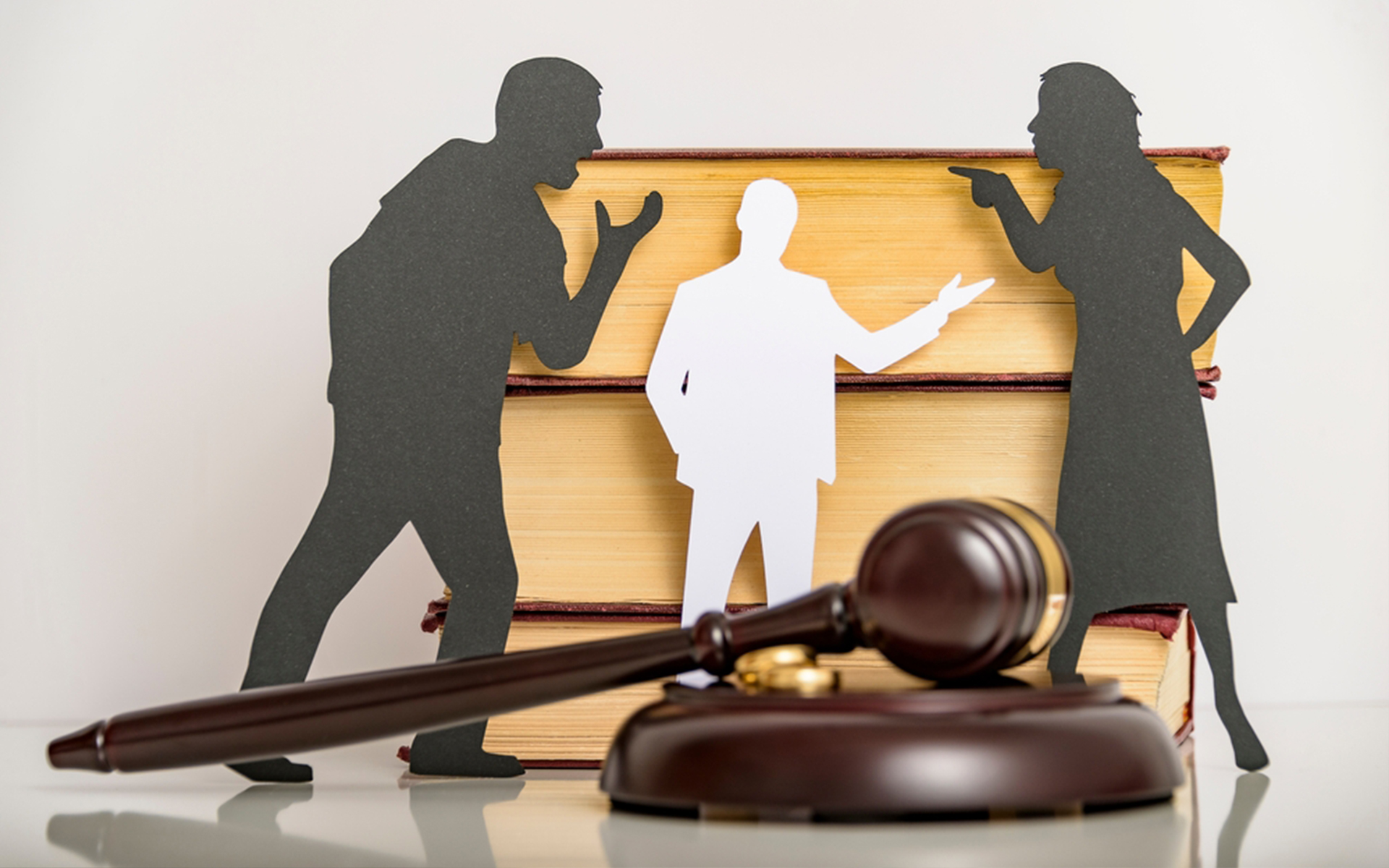Arbitration vs. Court: Which Is Better for Resolving Workplace Disputes ...